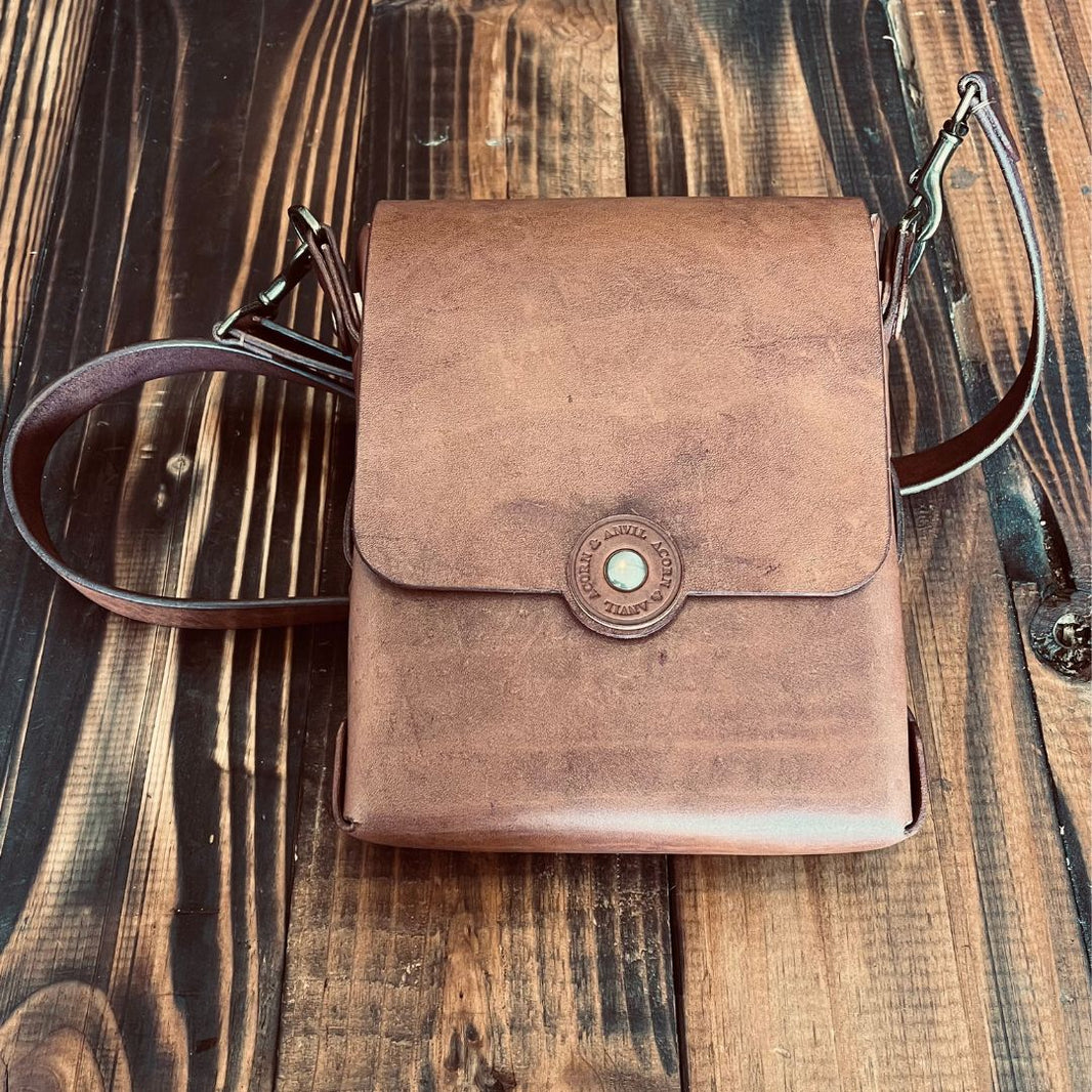 Bags & Backpacks – Acorn & Anvil